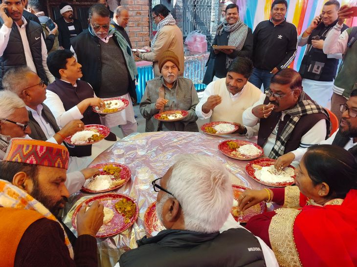Social harmony was visible in the Dahi-Chuda feast organized by India ...