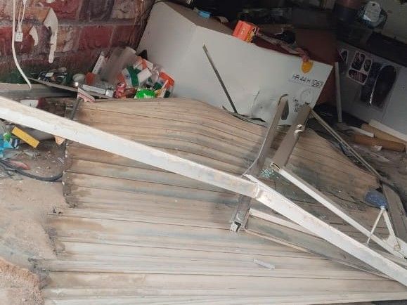 Sirsa Shop Damaged by Speeding Car | CCTV Number Plate Unclear