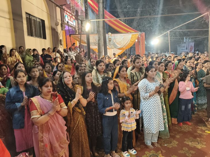Harda Narmada Jayanti: Girls Decorated as Goddesses; Narmada Ashtakam ...