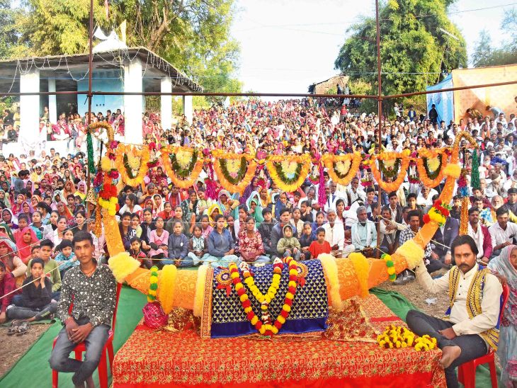 Treta Yuga comes alive at Ram Ghat