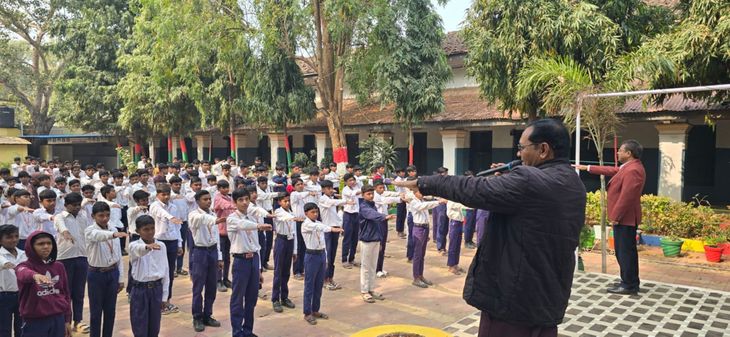 Paying homage to the martyrs, the students were administered the oath ...