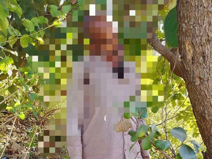 Lucknow Man Found Dead on Tree | Suicide Linked to Divorce