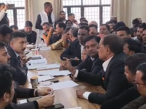 Lucknow DM Orders Inquiry Over Naib Tehsildar Bribe Allegation