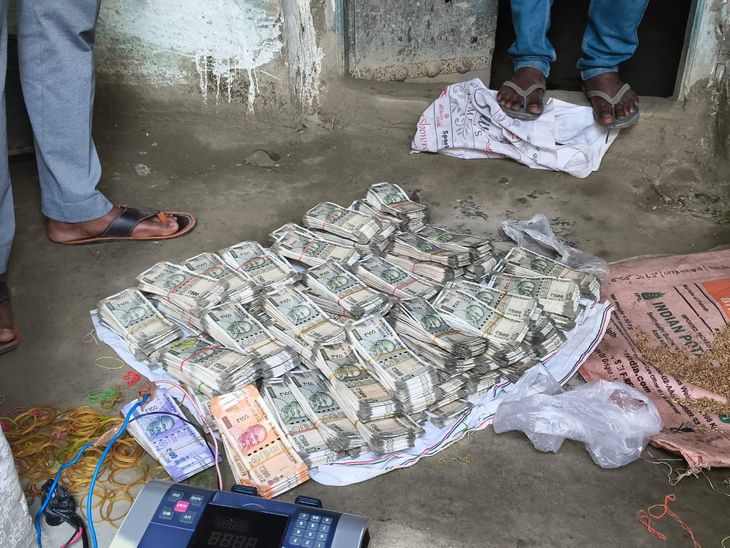 Bihar Police Raid | Saidpur Cash Recovery | Rs 43 Lakhs Seized