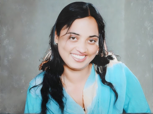 Punjabi Singer Parmjeet Kaur Pammi Arrested in Drug Case Under ...