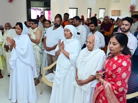 Pali Virat Guru Pavandham Inauguration: Parshvanath, Padmavati ...