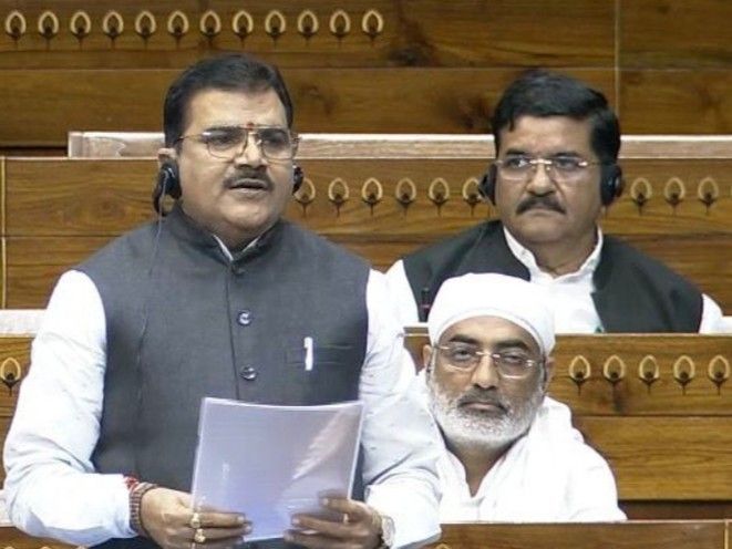 MP Patil Seeks Vande Bharat Stop | Khandwa-Burhanpur Cargo Hub Push