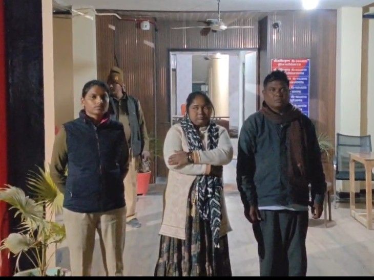 Jaunpur Wanted Cheat Marriages | Pratapgarh Robber Bride & Mama Arrested
