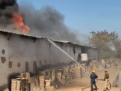Bilaspur Chemical Factory Fire | Flames Controlled by Fire Brigade