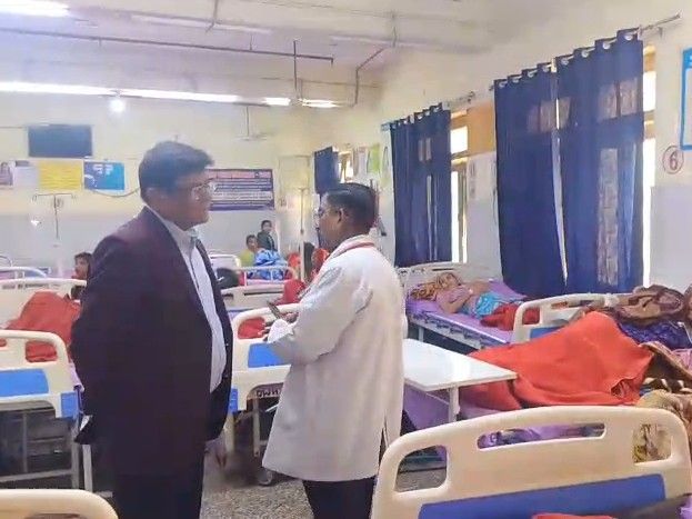 DG Health Surprise Visit Unnav Hospitals | Cleanliness Patient Care
