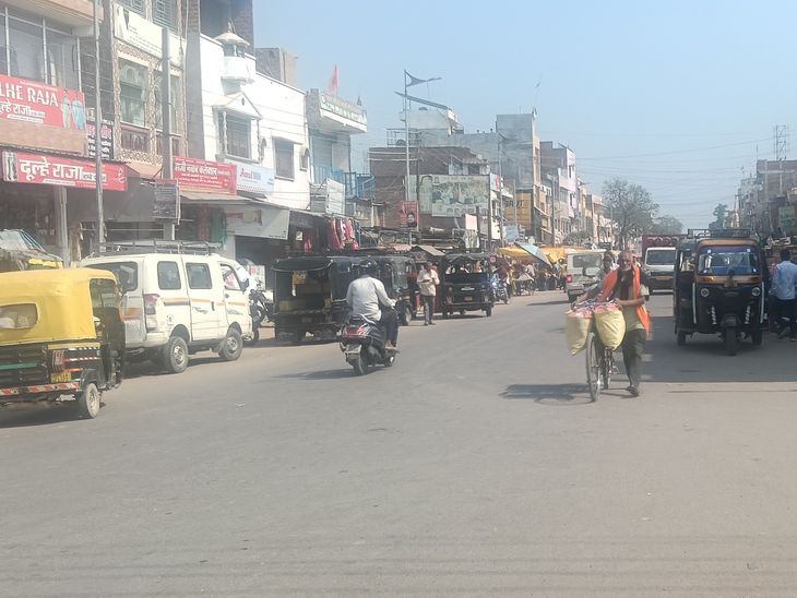Musafirkhana Traffic Jam | Parking Problems Worsen; Locals Frustrated
