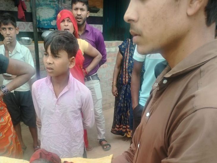 Farrukhabad Newborn Found in Mustard Field | Dial 112 Police