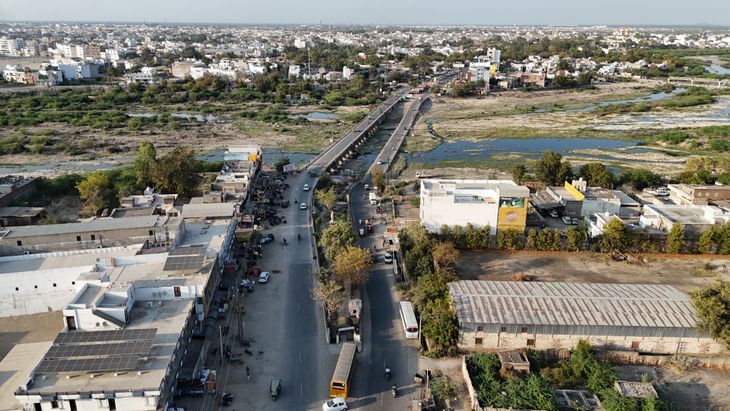 A bridge will be built over the Bandi River at a cost of Rs 40 crore ...