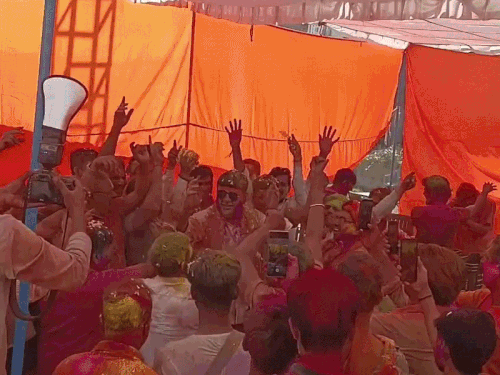 Holi Dhulandi Rang Utsav Continues | Celebration On Second Day