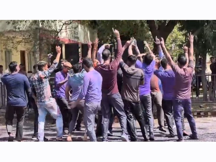 Police Line Holi Celebration | Damkal Water Gupshup SP DSP ASP
