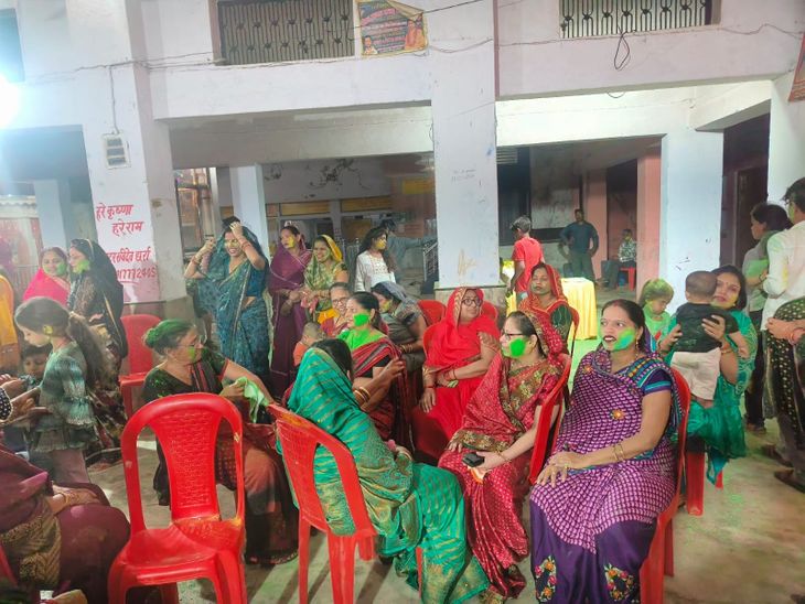 Varnesh Samaj Holi Milan Celebration: Gulaal Joy