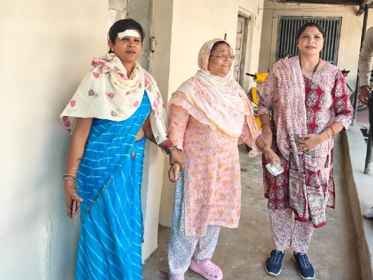 PWD Woman Employee Arrested With 6k Bribe | Lokayukta