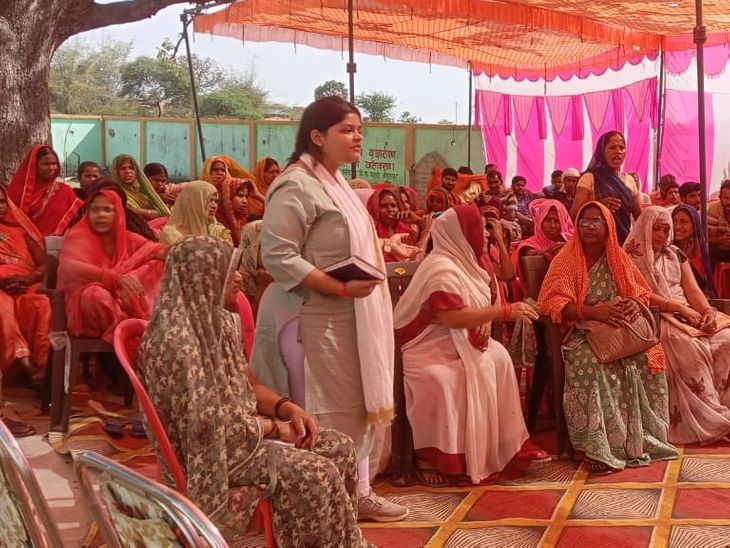 Manoharpur Gram Chaupal: Officials Resolve Villagers Issues On Spot