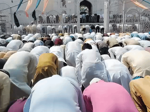 Kanpur Eid Namaz: Badi Eidgah 2 Shifts; 3 Lakh Expected