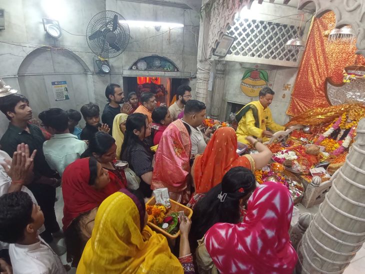 Modinagar Mahamaya Devi Temple Navratri Mela Inaugurated; MLA Manju Shivach