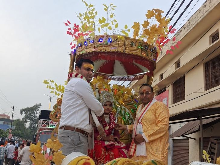 Anupshahar Ram Navami Shobha Yatra | Devotees Throng Grand Procession