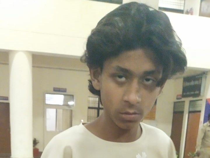 Aligarh Shahjamal Youth Stabbed Over Old Rivalry
