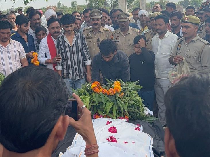 UP Policeman Veerpal Singh Dies On Duty; Body Reaches Ancestral Village ...