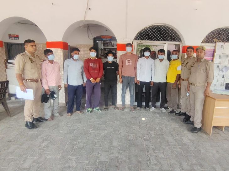 Pilkhuwa Police Arrest 8 Wanted in Operation Talash | Hapur Crime
