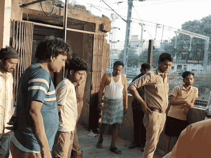 Kaushambi Trader Death | Train Accident Near Pipri Police Probe