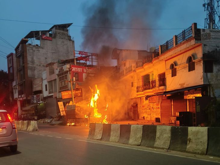 Lucknow Maya Jewellers Transformer Fire | Parade Area Accident