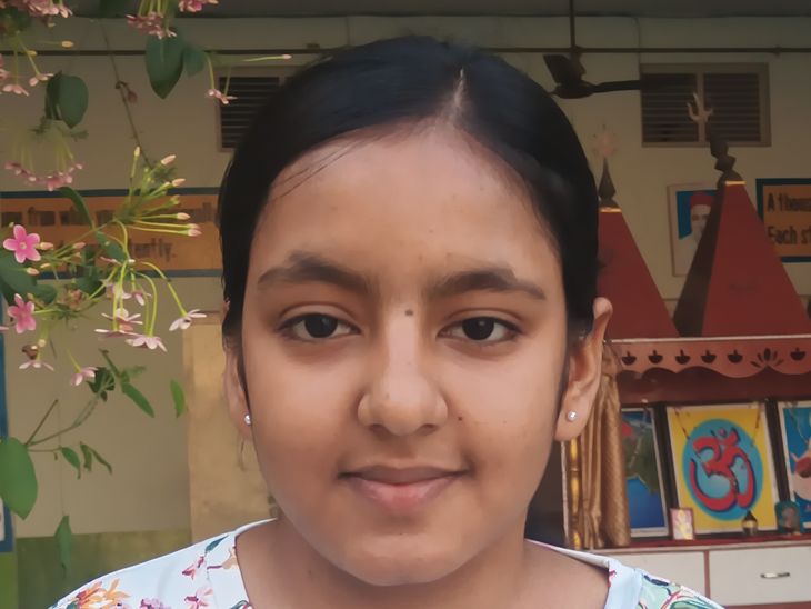 UP Board Result 2026: Saraswati Shishu Mandir Girls Top | Mathura