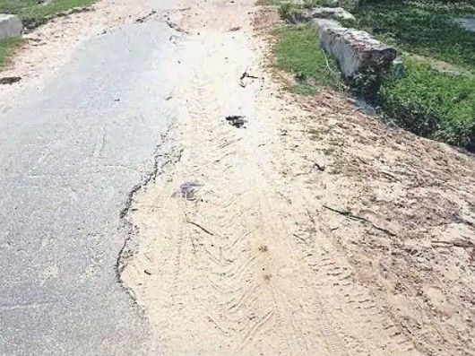 Sitapur Road Woes | Gramin Pareshani, Accident Ka Dar