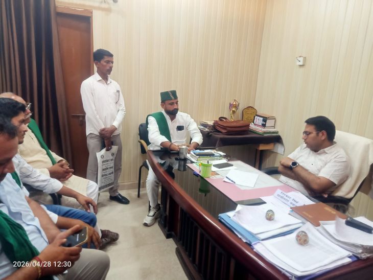 Mowana UP Farmer Union Demands Public Issues Resolution