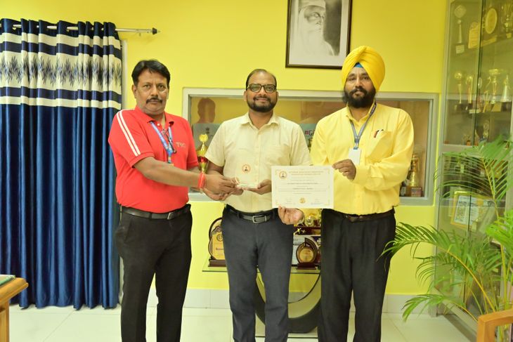 Two teachers received Excellence Awards