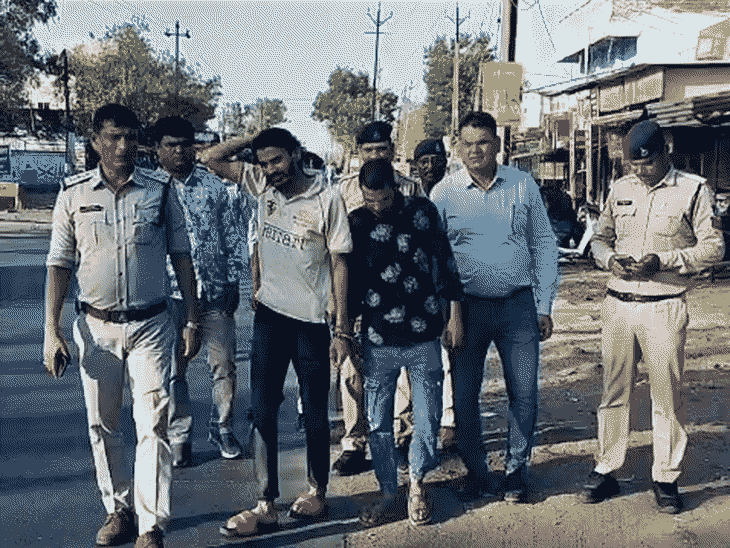 Bhopal Cow Slaughter Gang Arrested | Honda City Car Used For Recce