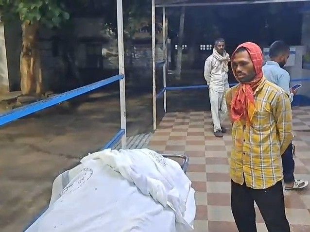Jamui Woman Death | Mundan Ceremony Fall From Roof