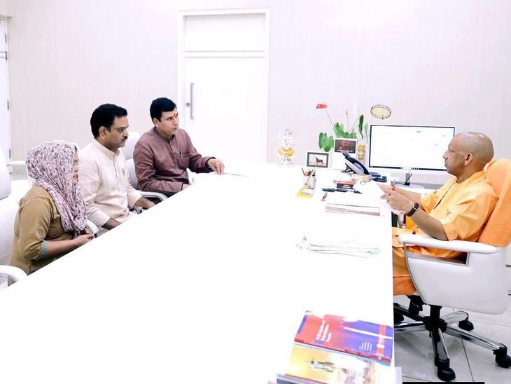 BJP MLA, Sonu Jatav Family Meet CM Yogi Adityanath | Loni Murder Case