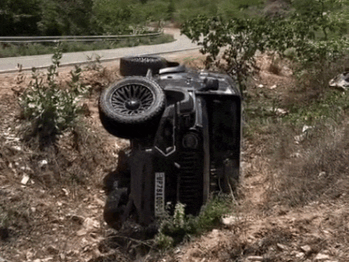 Gurugram Leopard Trail Thar Accident | Youngsters Safe