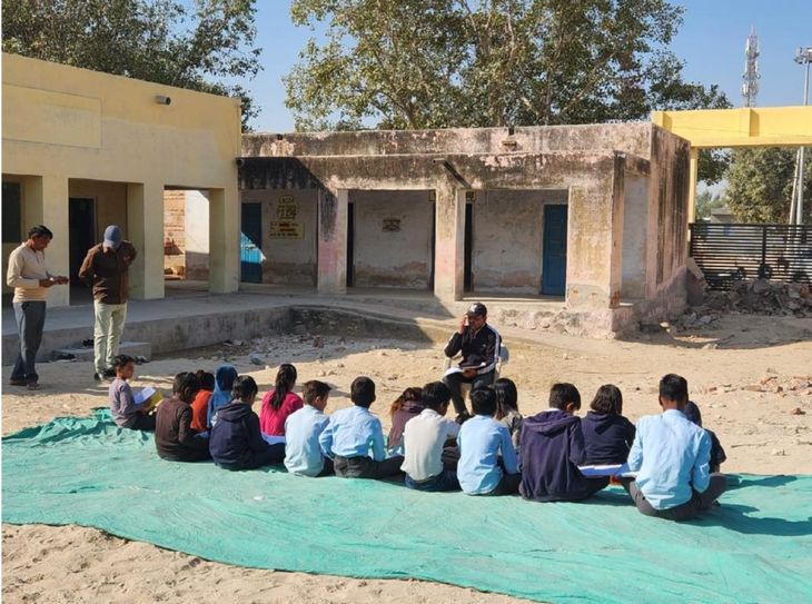 21 school buildings are dilapidated; officials submitted proposals ...