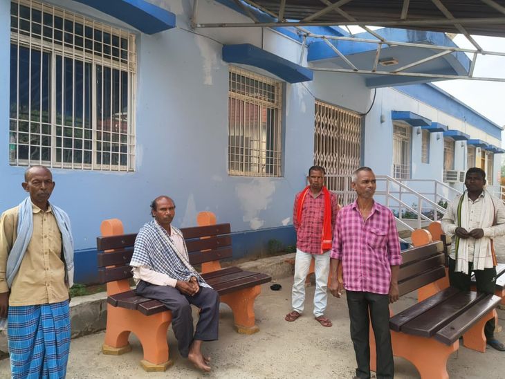 Banka Woman Suicide | Room Door Broken, Body Found Hanging
