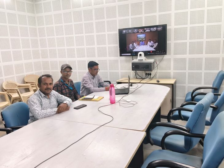 Sivana e-Mitra Operators Virtual Meet: Solutions & Innovations
