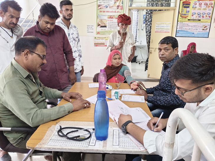 Bamanagaon PHC Matritva Divas: 23 Pregnant Women Checked, 8 Vaccinated