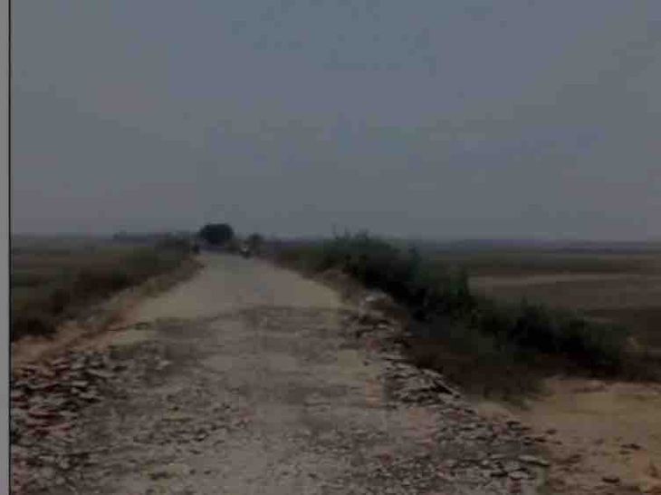 Kaudiram-Sohgaura Bandh Road Repair Irregularity Allegations