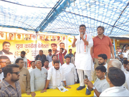 Chhattisgarh Congress MLA Devendra Yadav FIR | Cow Death Protest