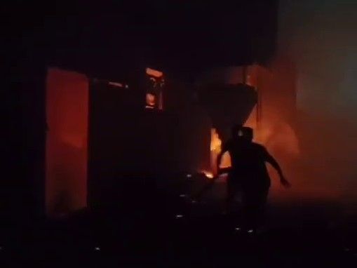 Ujjain Agarbatti Factory Fire Control | Four Fire Brigade Vehicles
