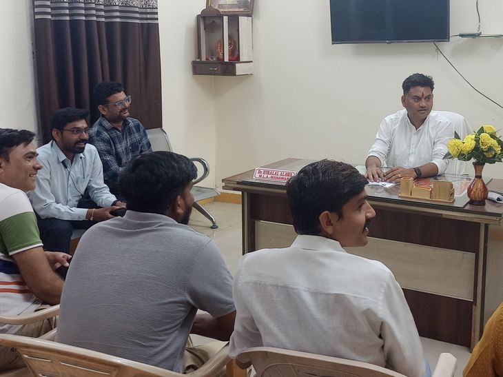 MP MLA Dr. Hira Lal Alawa Writes to Dhar Collector for Man River Water