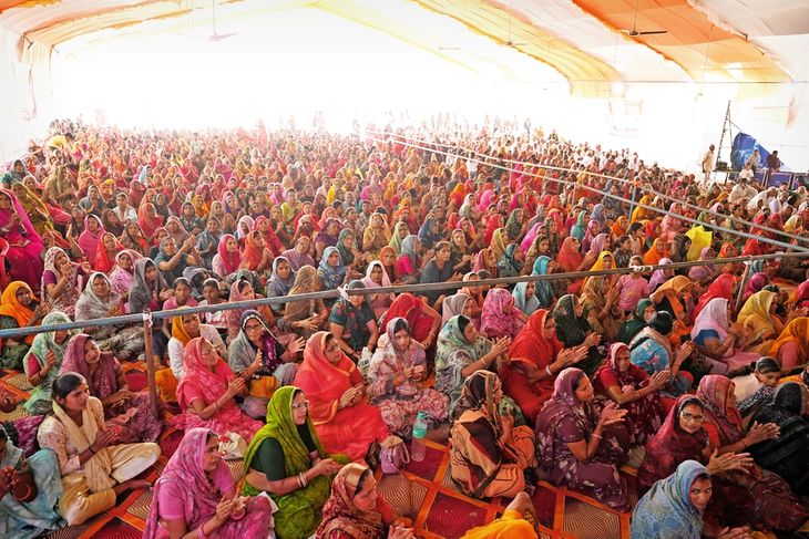 Swords, saffron turbans and slogans... a wonderful confluence of ...