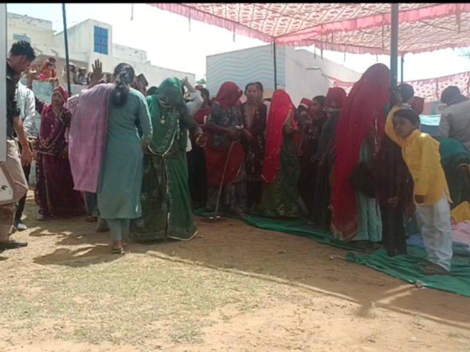 Badi Dashmi: Ramdev Mandir Katar Choti Sees Huge Devotee Crowds