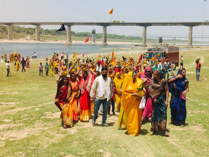Udi Village Kalash Yatra Inaugurates Shriram Katha | Bhaktimay Mahol