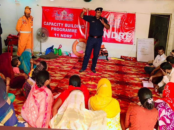 Pratapgarh Bahuta Disaster Preparedness Program: NDRF Awareness